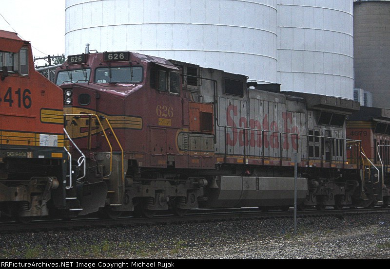 BNSF 626